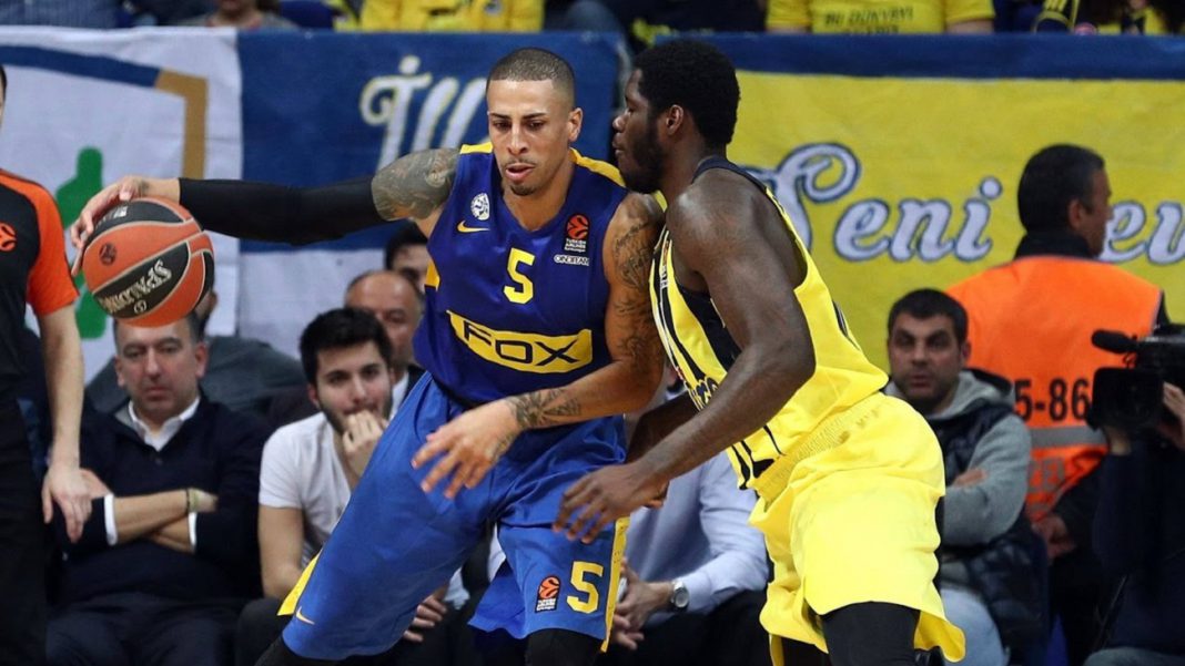Diamon Simpson llegó para fortalecer los tableros del "Expreso"