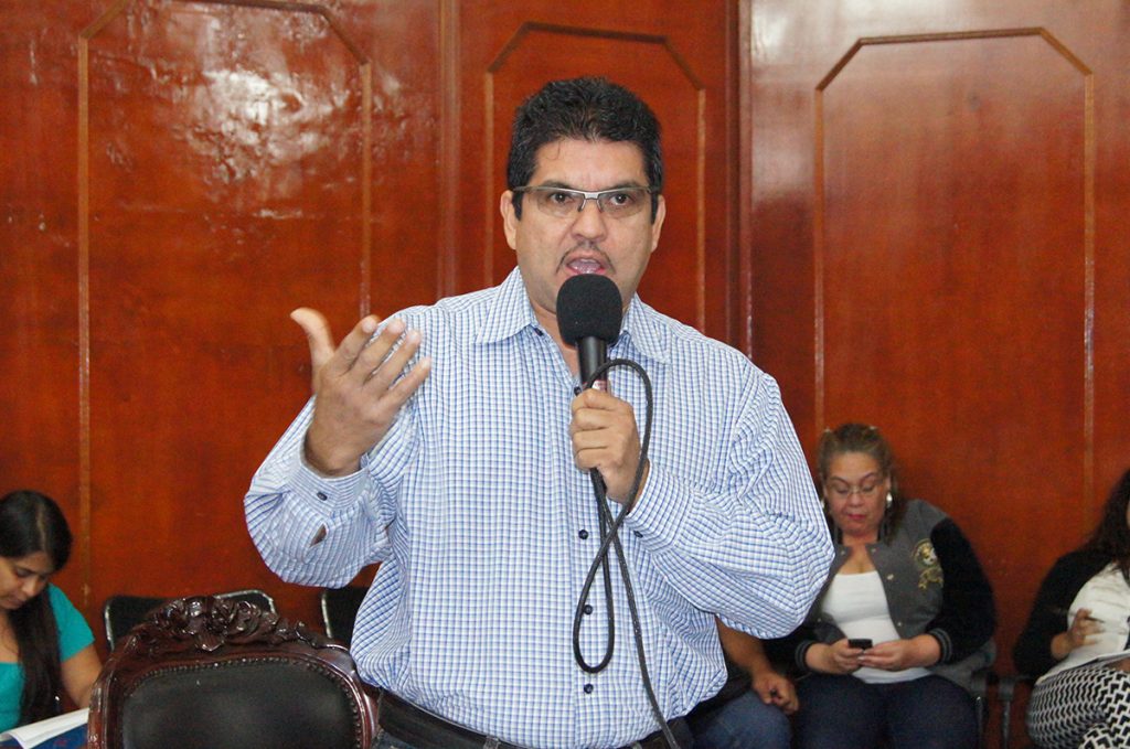 Augusto Martínez asumirá la Secretaría de Relaciones Políticas e ...