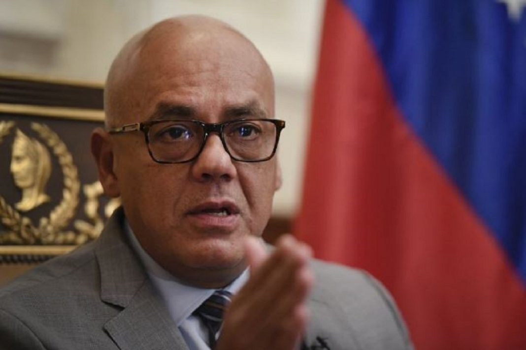 Jorge Rodríguez pedirá a AN declarar "persona non grata" a Celso Amorim