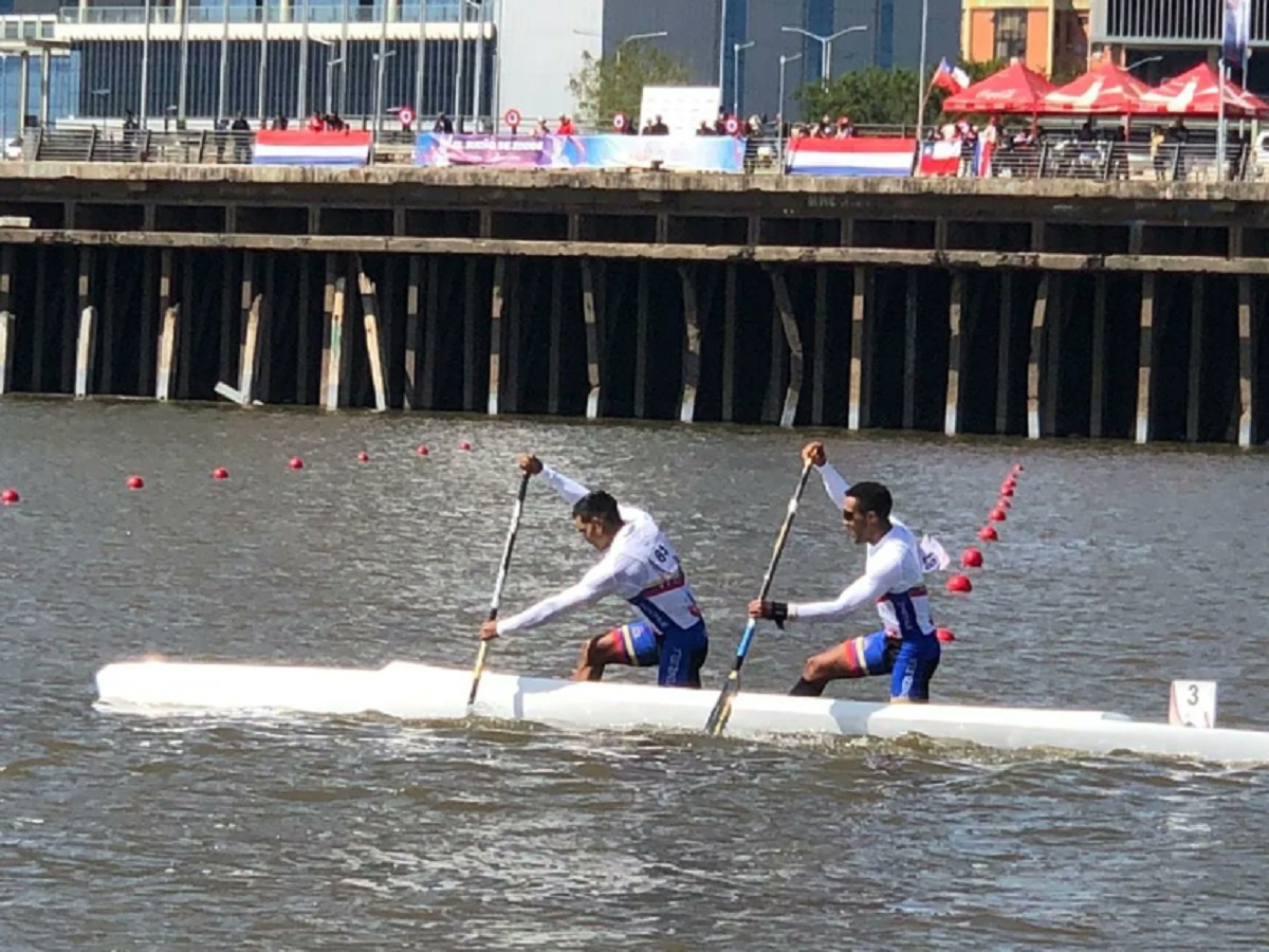 Canotaje venezolano se colgó plata en Asunción 2022