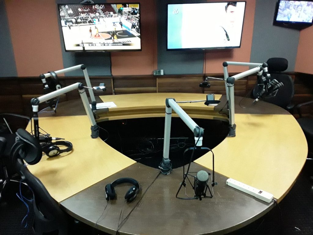 Fuera del aire la emisora 105.3 del Circuito Unión Radio Noticias en ...