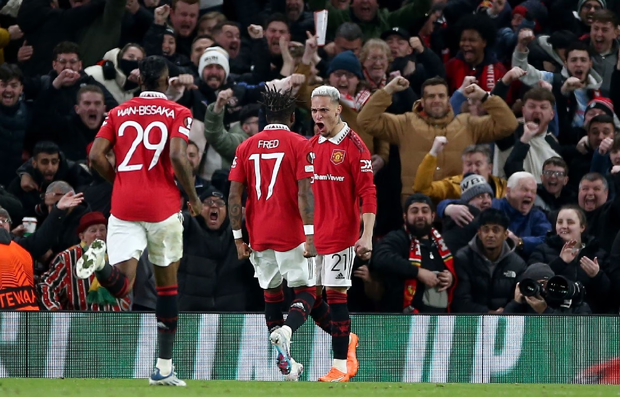 Manchester United se agigantó y agravó la crisis europea del Barcelona