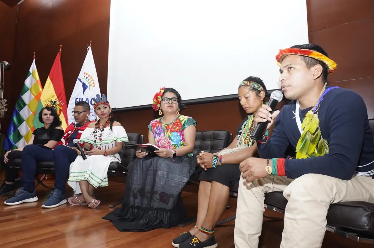 Jóvenes indígenas refuerzan sus conocimientos para proteger a la Amazonía