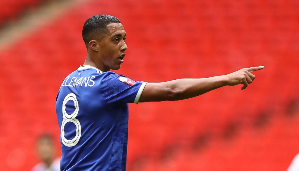 El Aston Villa hace oficial el fichaje de Youri Tielemans