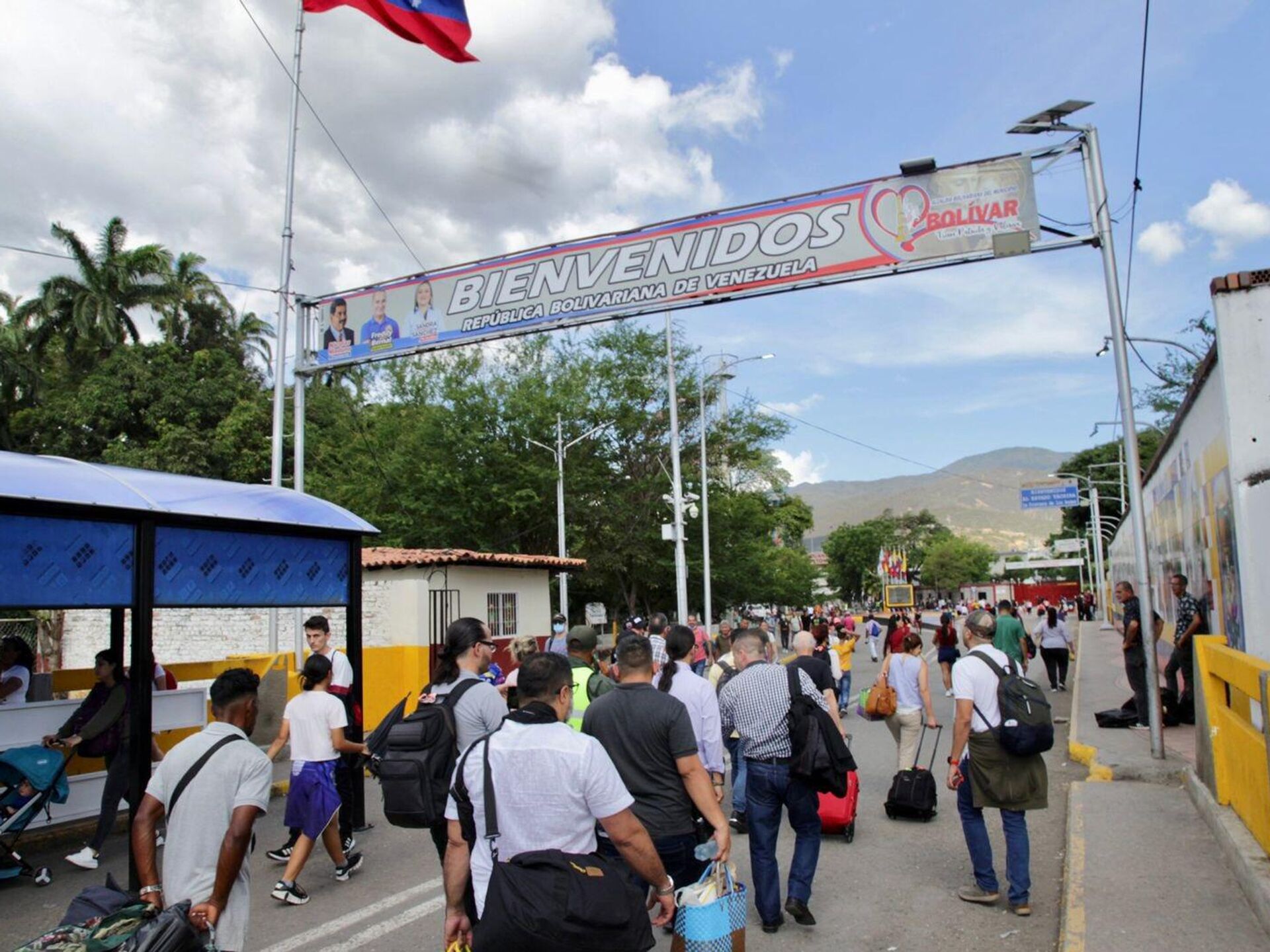 Ministro de Comercio colombiano calificó de exitosa la reapertura de ...