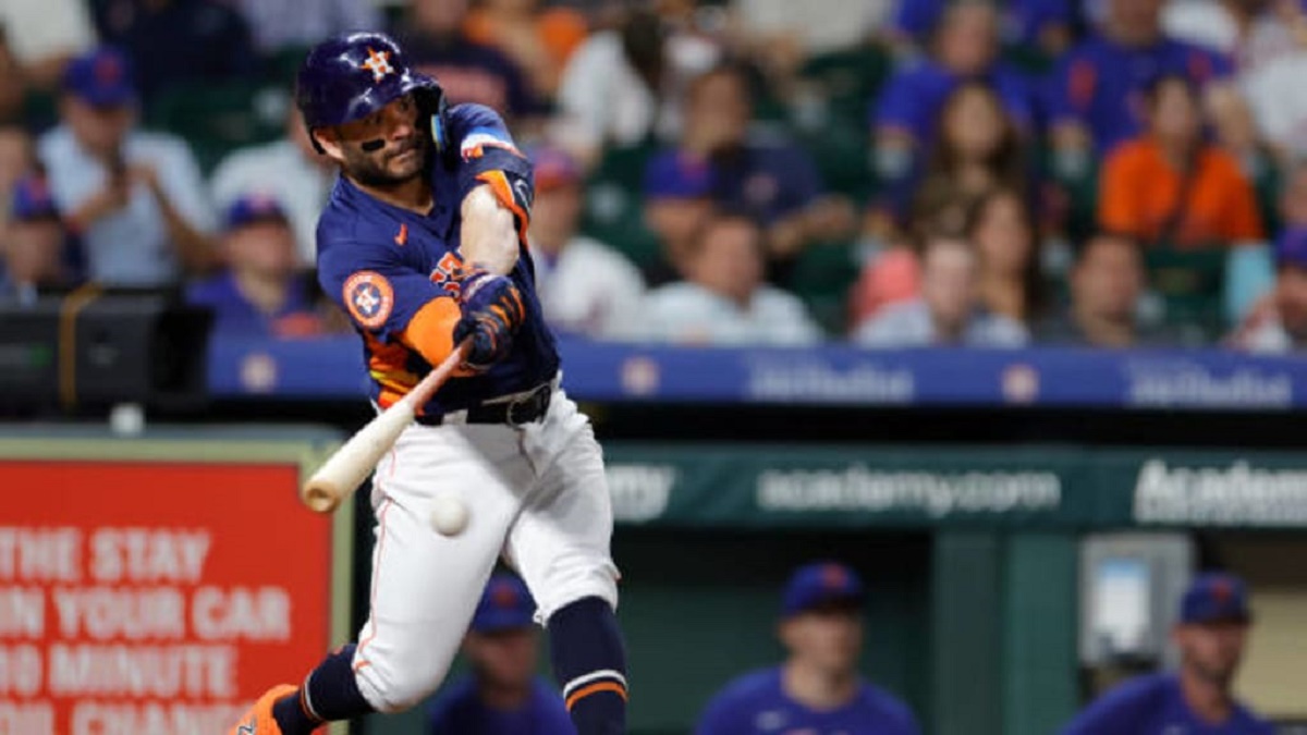 José Altuve se convierte en el décimo pelotero venezolano en llegar a 2 ...