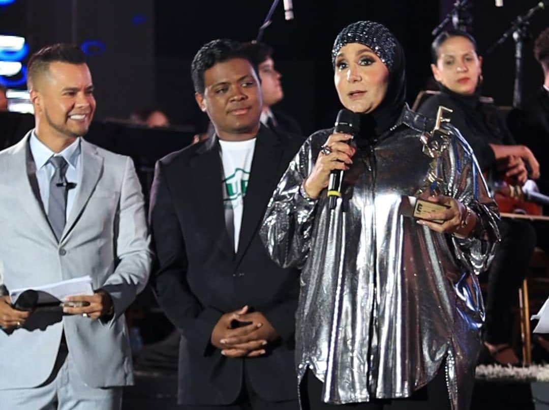 Tiendas UPI recibió el Premio Explosión Creativa de la Cumbre de ...