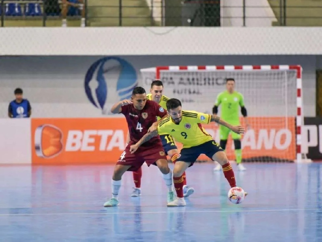 Colombia gana 2-1 a aguerrida Venezuela en la Copa América de Futsal