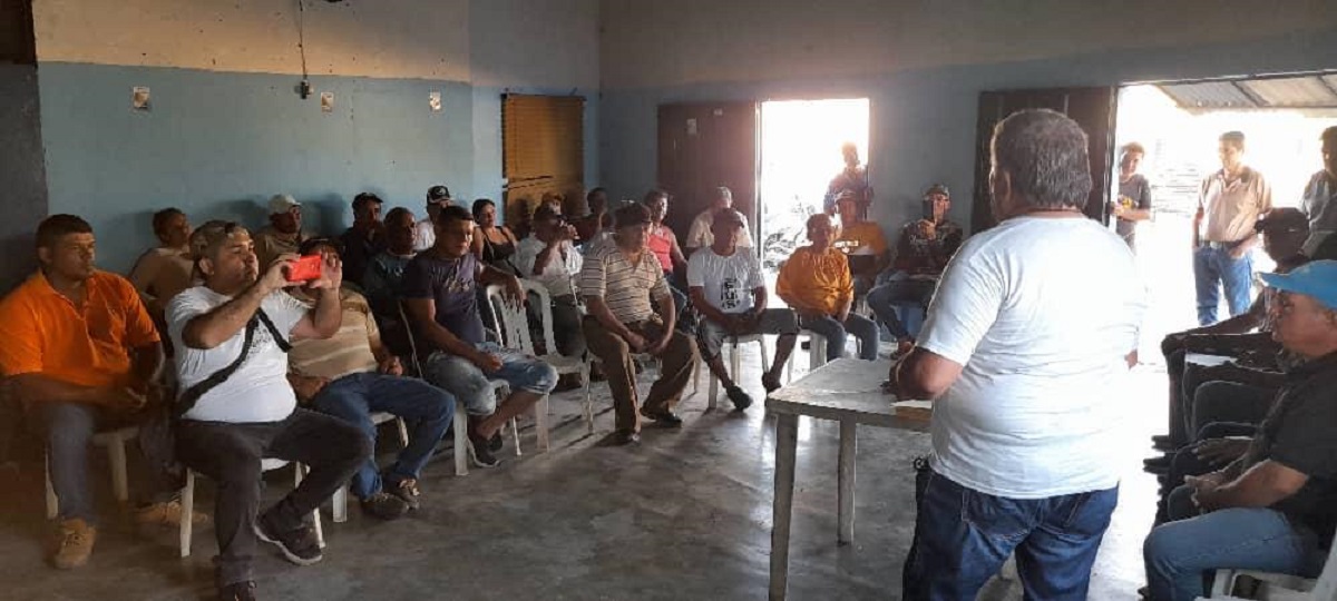 En los 12 municipios de Barinas se mantienen activos para votar en ...