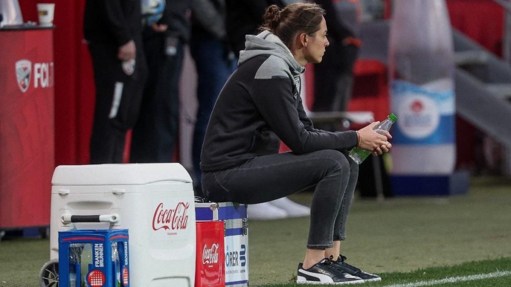 Sabrina Wittmann, primera entrenadora en fútbol profesional masculino ...