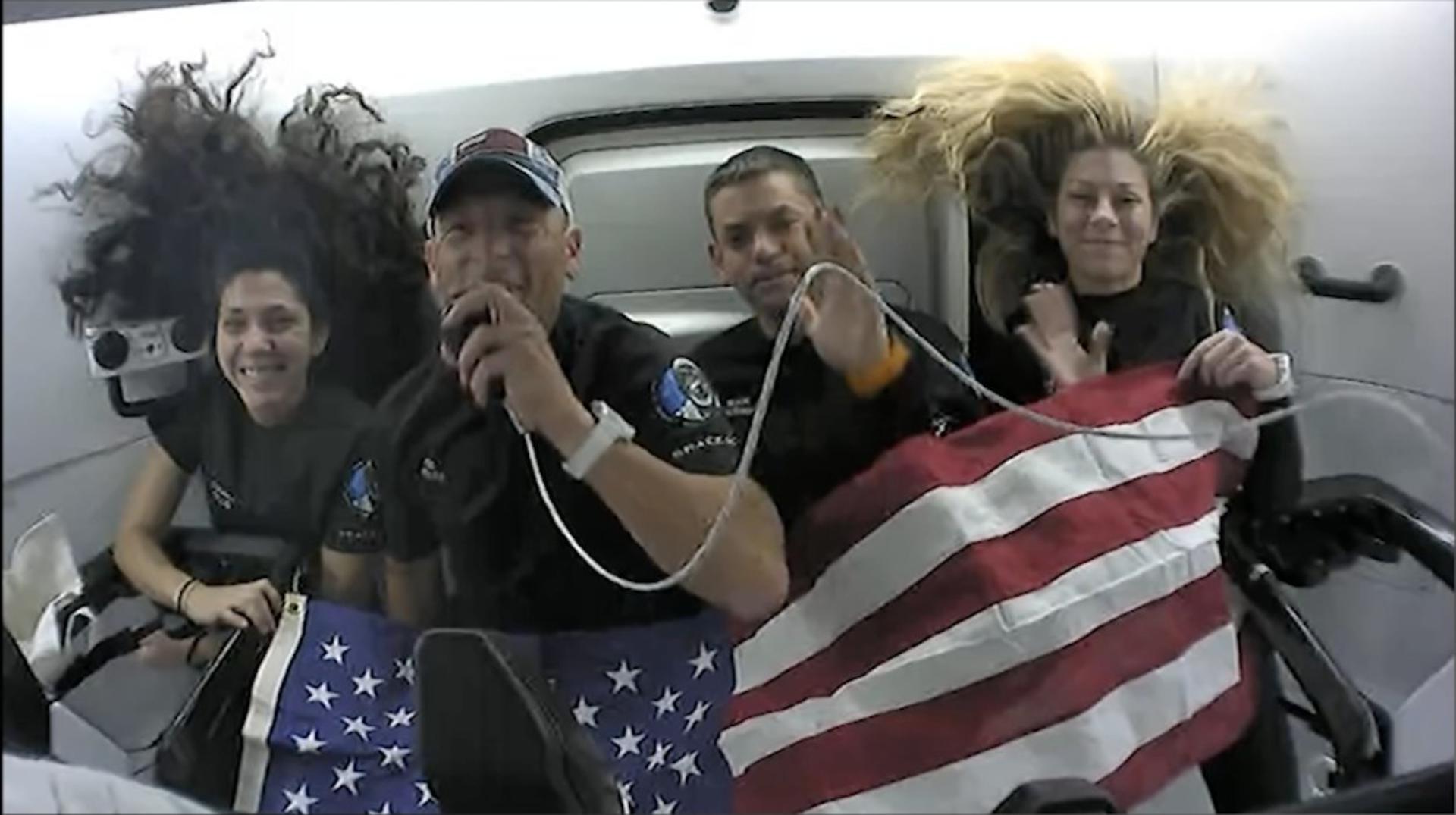 Isaacman tras primer paseo espacial privado de la historia: "Desde aquí ...