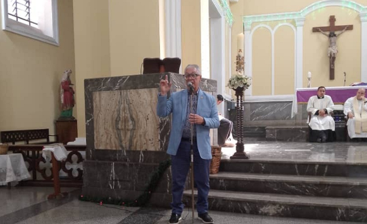 III Pregón Navideño se realizó en iglesia La Candelaria