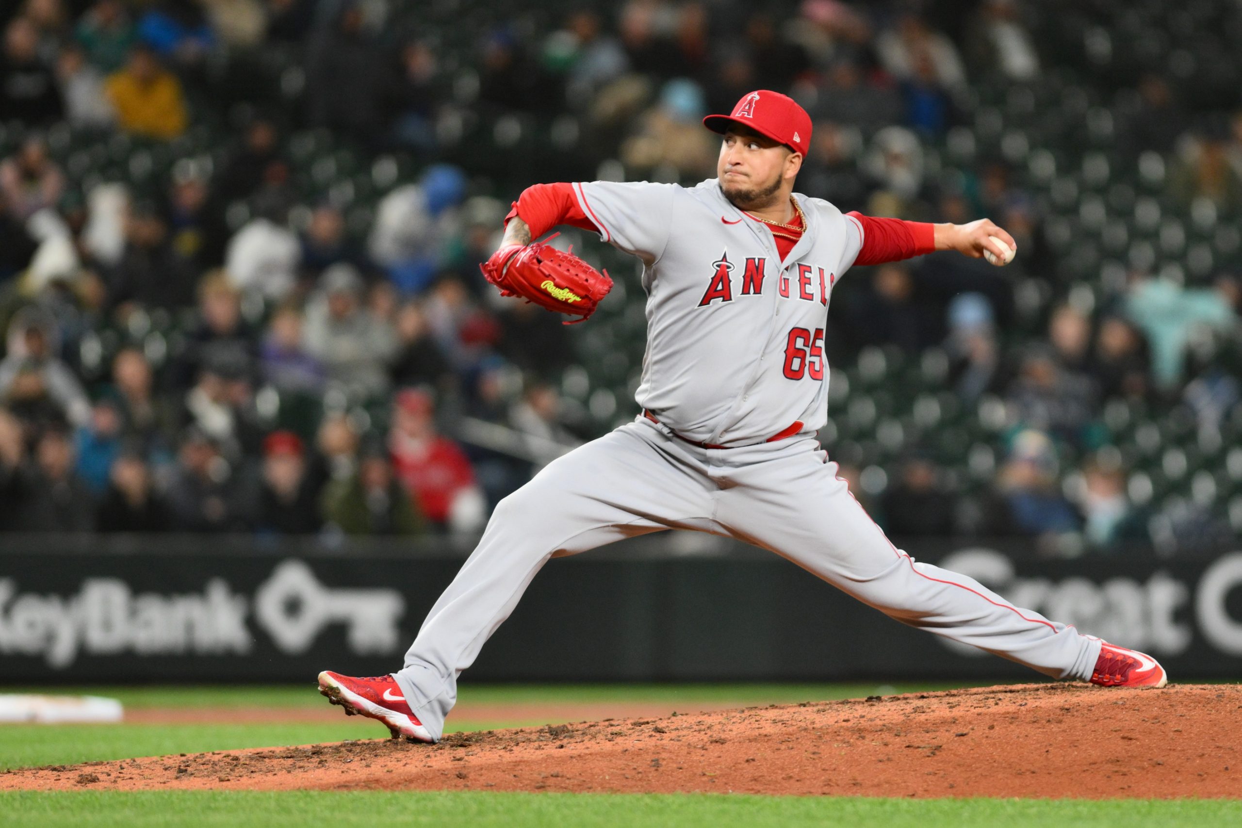 José Quijada y Los Angelinos acordaron por una temporada