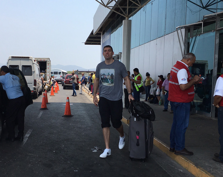 Andrew Feeley se incorporó a Gigantes